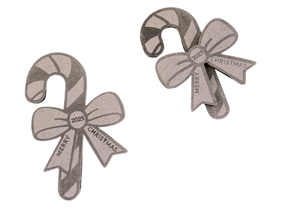 A simple affordable candy cane with or without a ribbon, settings are ...