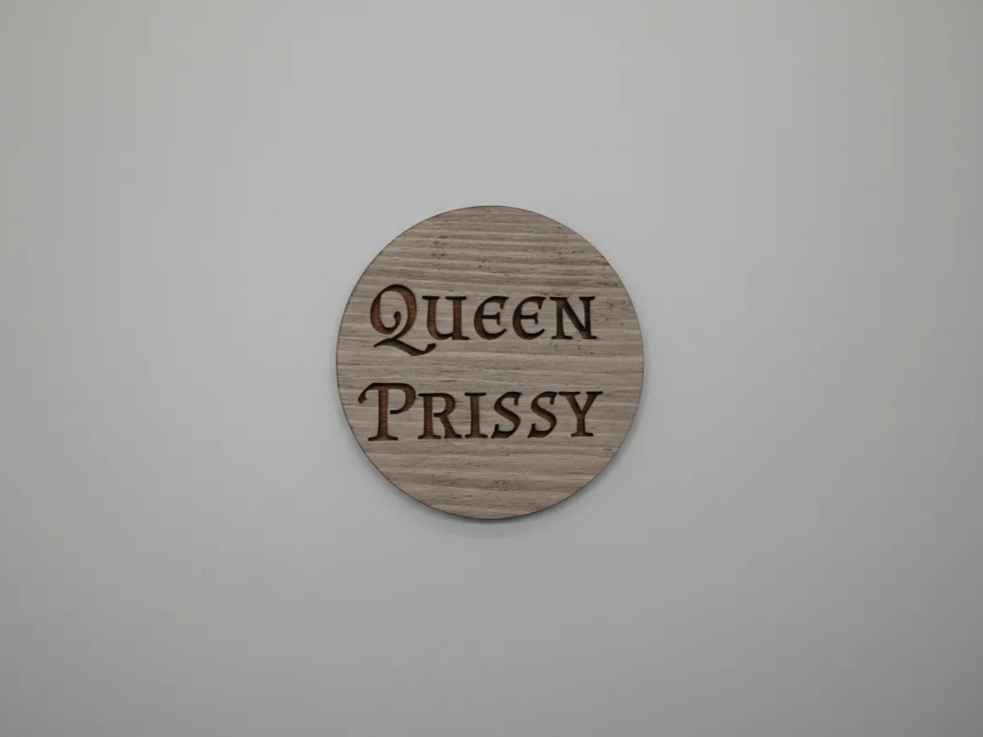 Laser cut and engrave | Queen Prissy | Free Files - Atomm