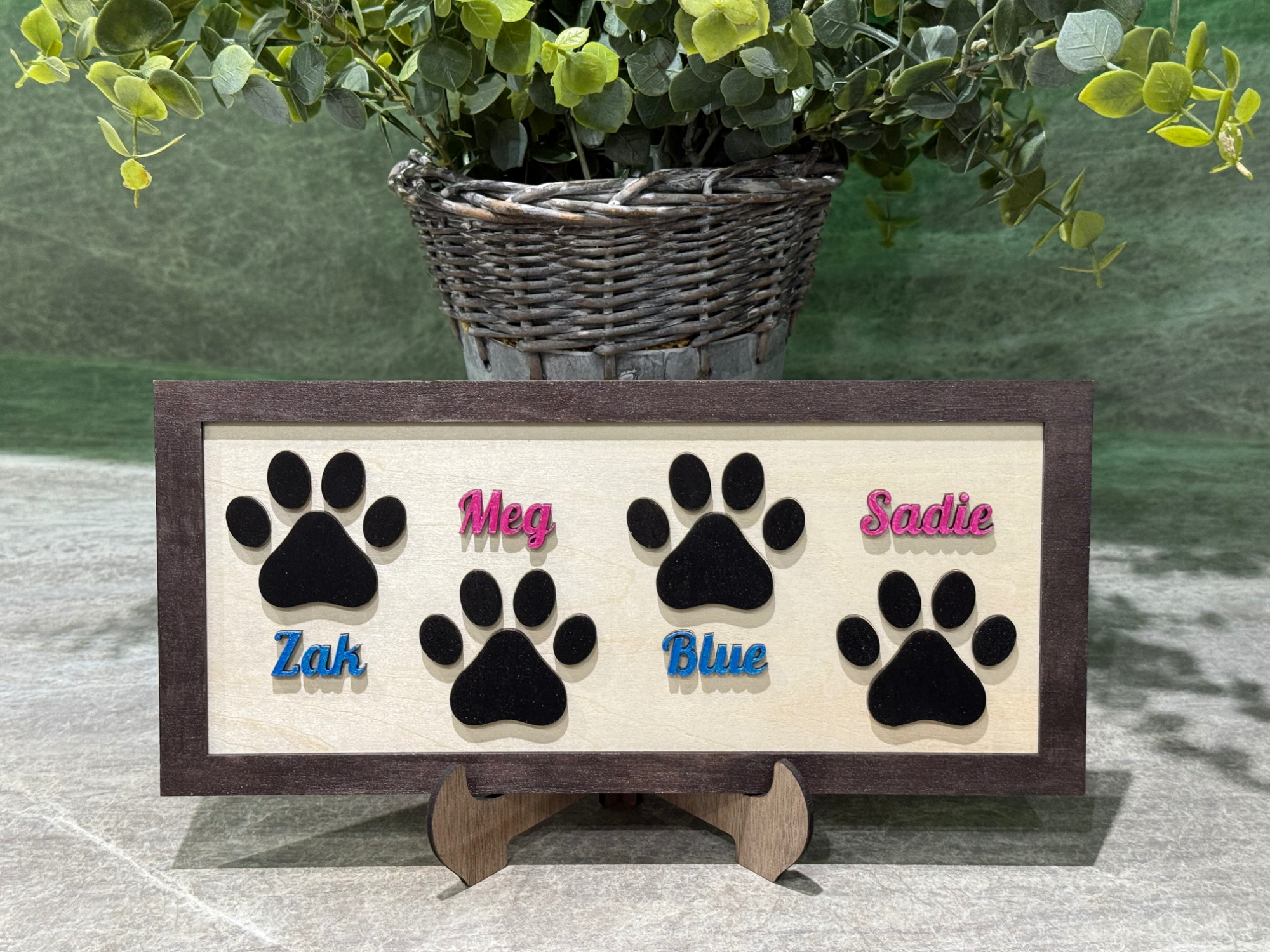 Laser Cut Wooden Pet Paw Print Name Display Sign | Free Files - Atomm