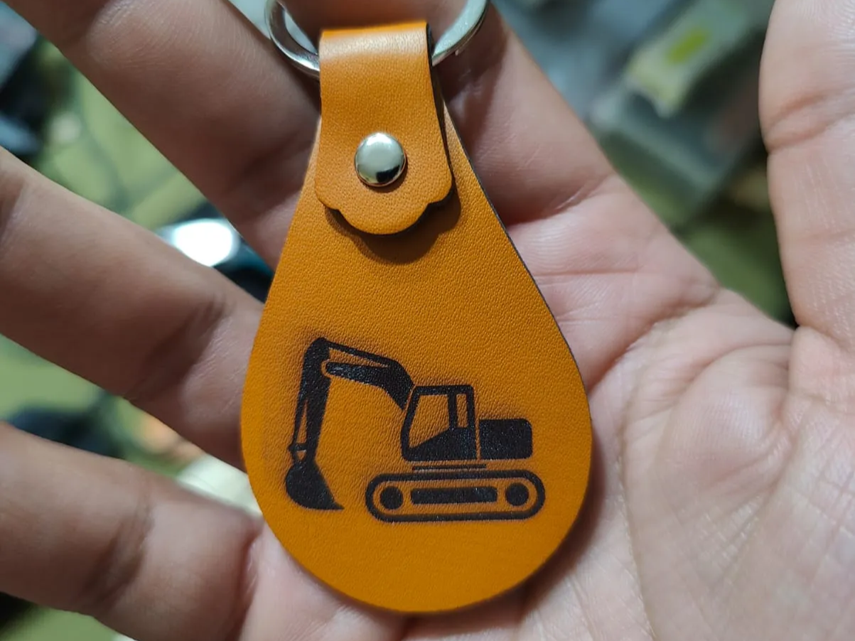 Excavator keychain | Free Files - Atomm