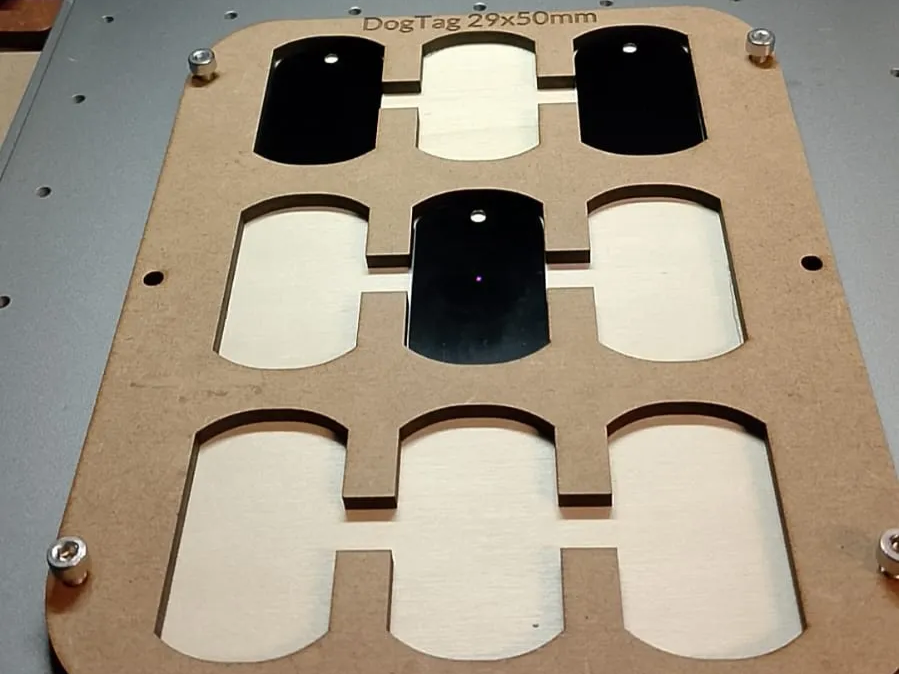 F1 Ultra Jig for Dog Tag 29x50mm | Free Files - Atomm