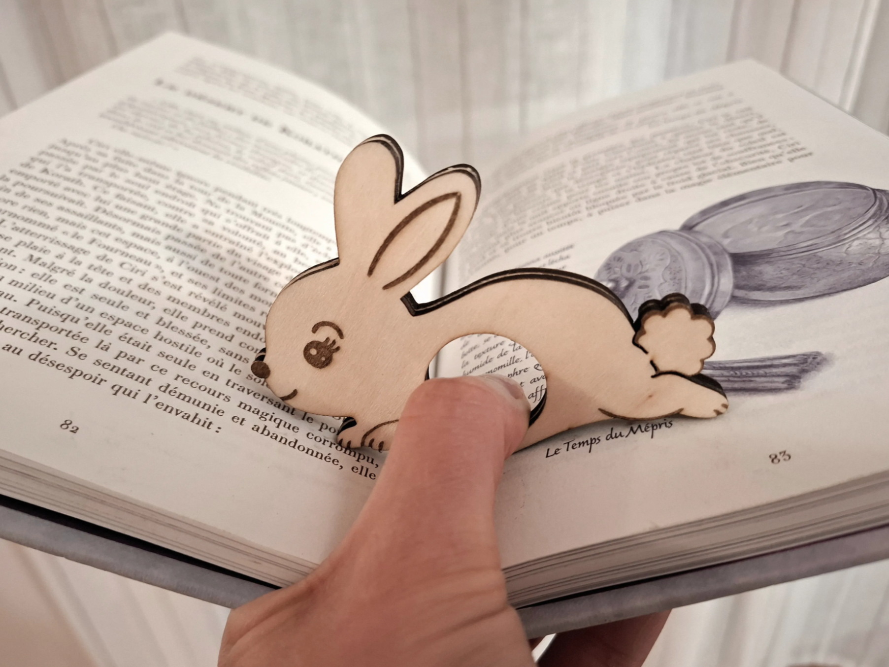 Kawaii bunny Shaped Wooden Reading thumb Ring – Double-Sided Engraved ...