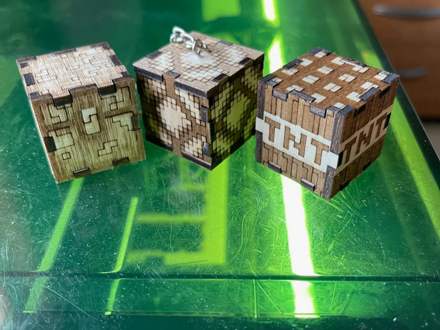 Minecraft inspired decorative keychain | Free Files - Atomm