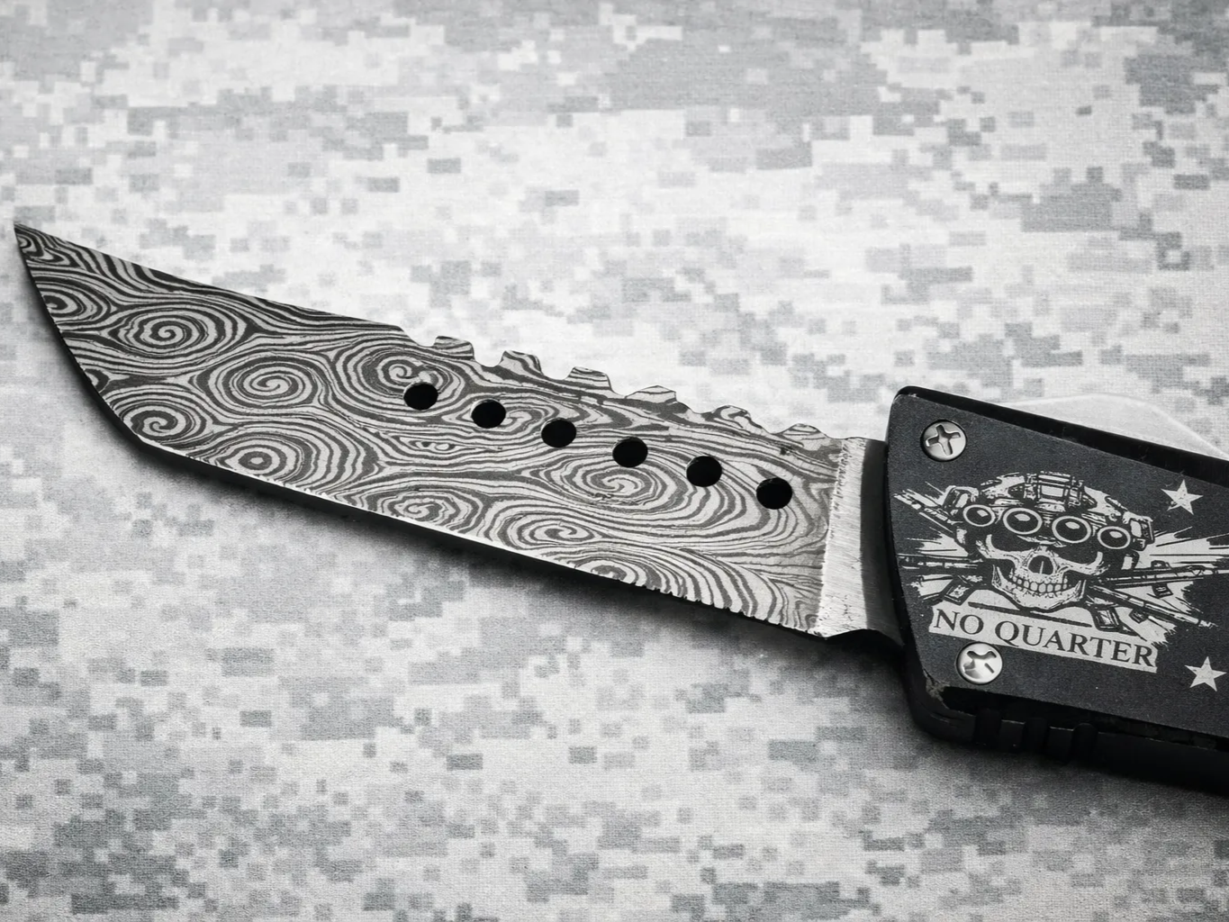 Stainless Steel Knife Engraving Damacus Steel with handle Engravings ...
