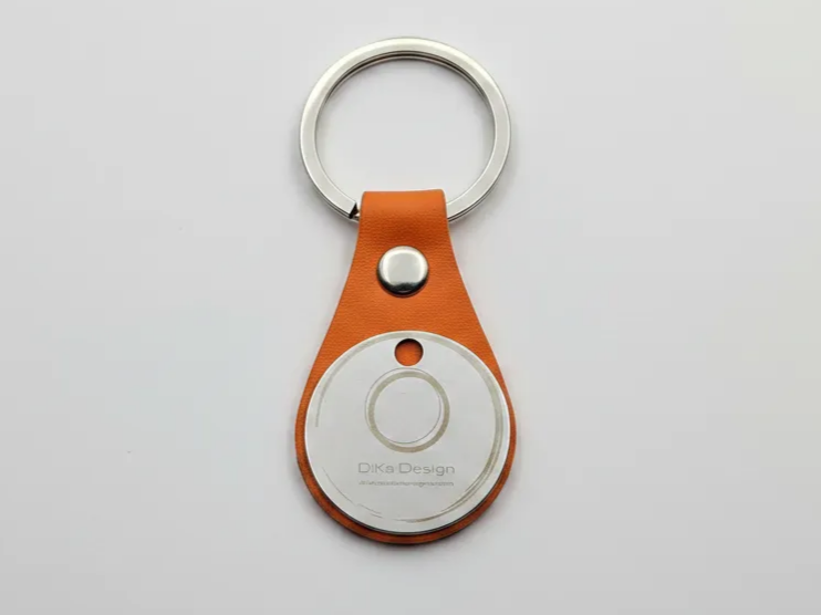 Stainless steel dog tag / keyring | Free Files - Atomm