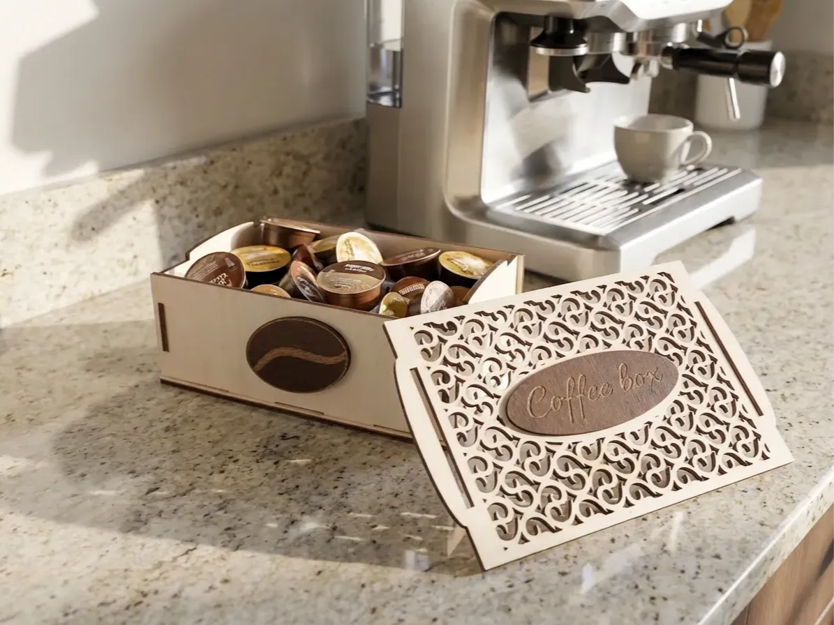 Laser-engraved wooden coffee box with a decorative lid | Free Files - Atomm