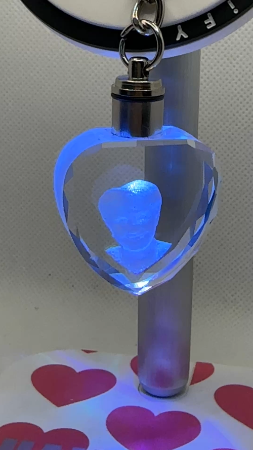 Heart Shaped Crystal Pendant with Illuminated Portrait | Free Files - Atomm